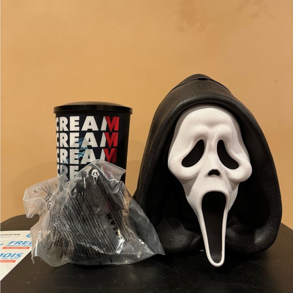 Other | Scream Popcorn Bucket And Lenticular Cup | Poshmark